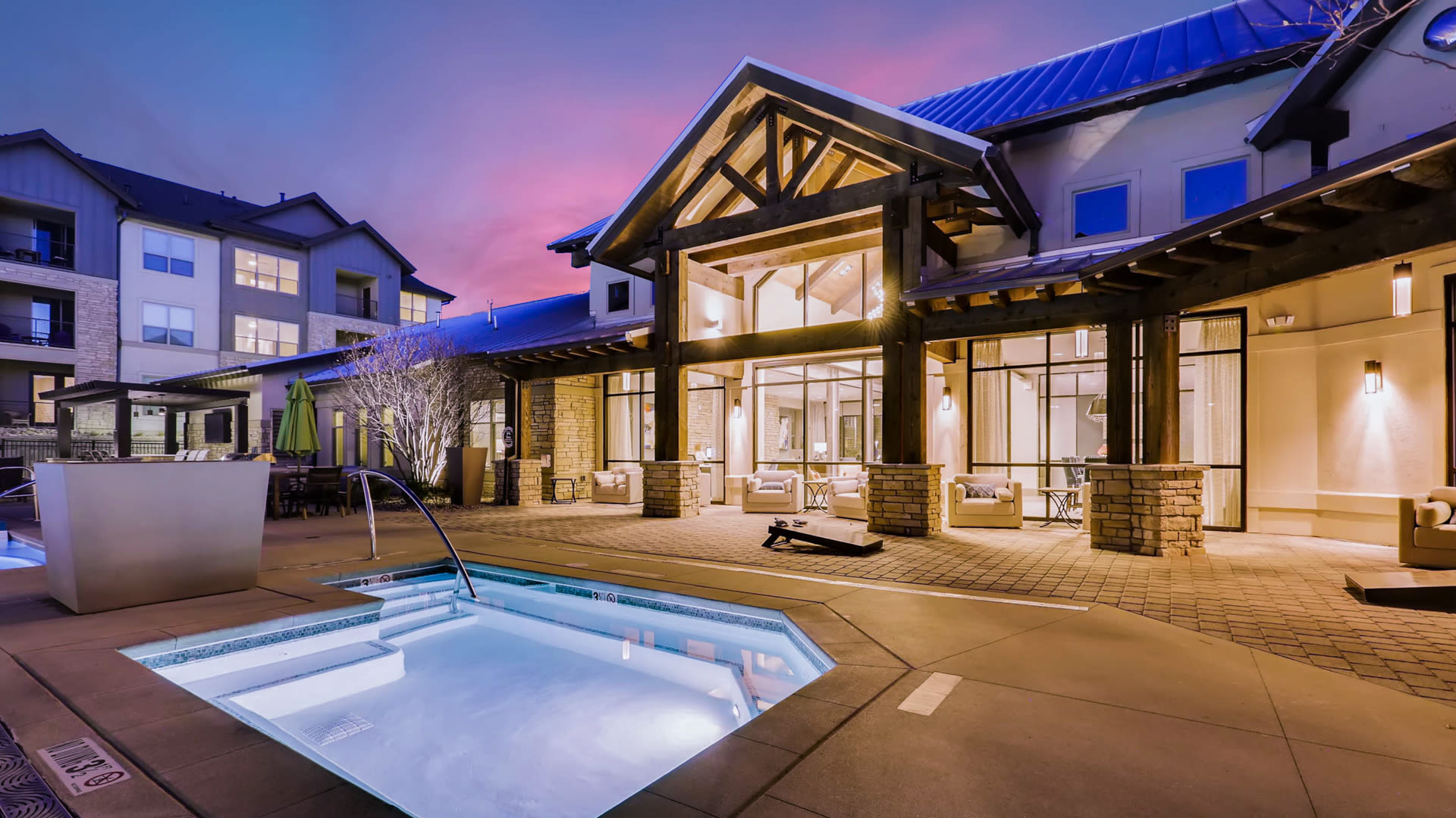 Venue at the Promenade Apartments - 6200 Castlegate Dr. - Castle Rock ...