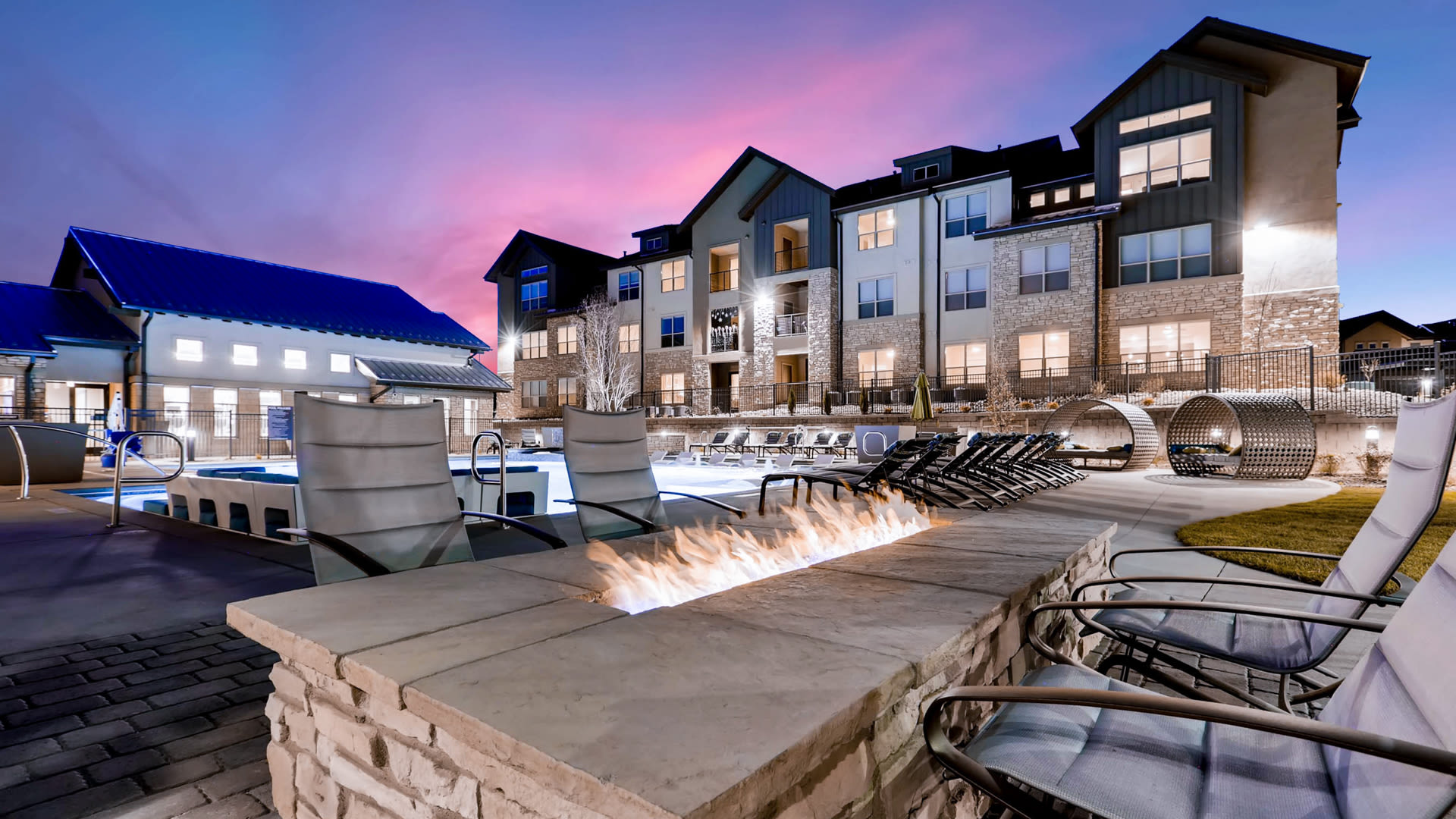 Venue at the Promenade Apartments - 6200 Castlegate Dr. - Castle Rock ...