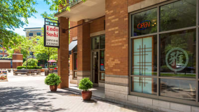 The Reserve at Clarendon Centre Apartments in Arlington - 3000 N ...