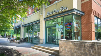 Virginia Square Apartments in Arlington - 901 North Nelson Street ...